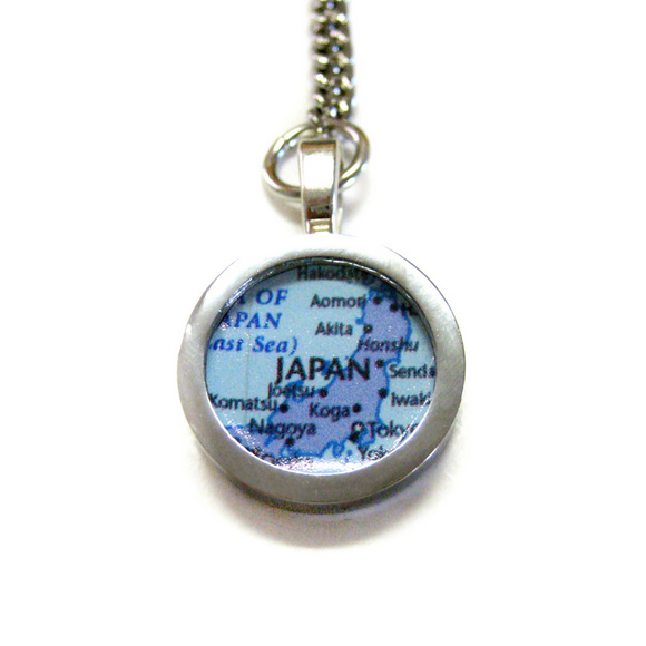 Kiola Designs | Accessories | Japan Map Keychain | Poshmark